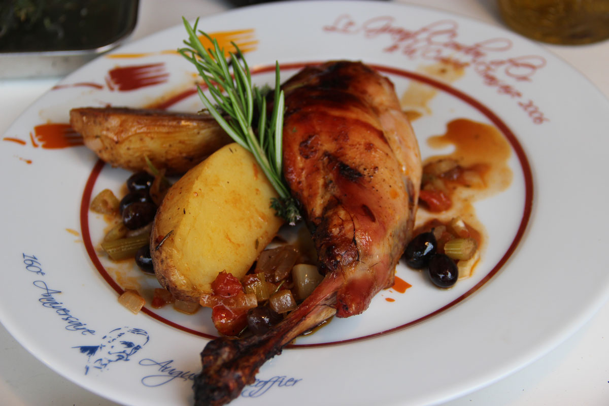 Lapin roti à la niçoise – Cuisine Niçoise